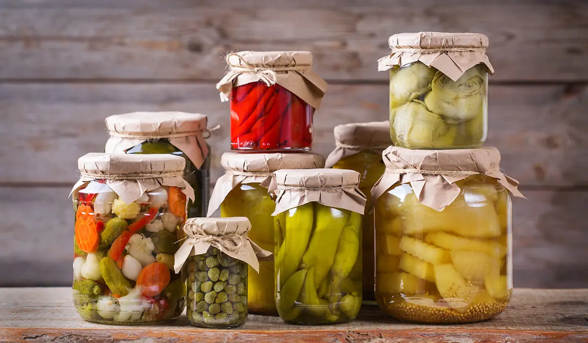 Domaća zimnica: Tradicionalni recepti za zimsku sezonu - Domaće iz Srbije