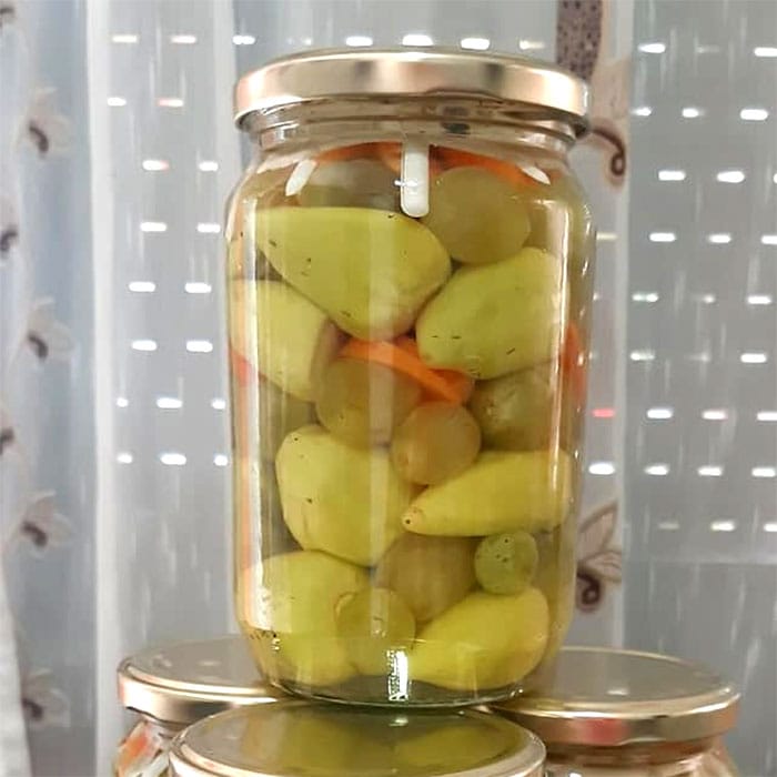 Feferone sa belim grožđem 2x720ml - Domaće iz Srbije